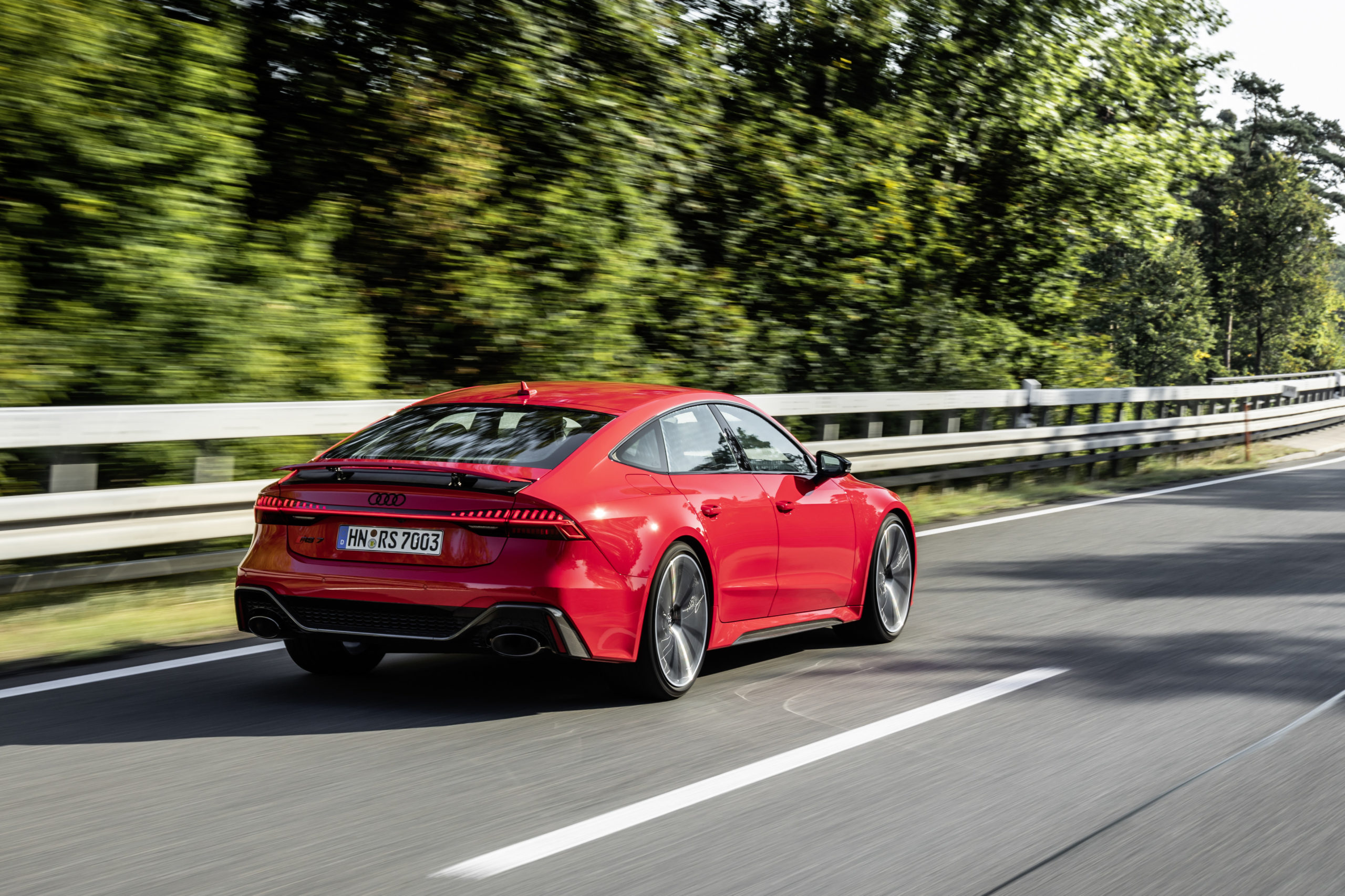 Audi RS7 Sportback: Preis, Motoren, Ausstattungen und Alternativen ...