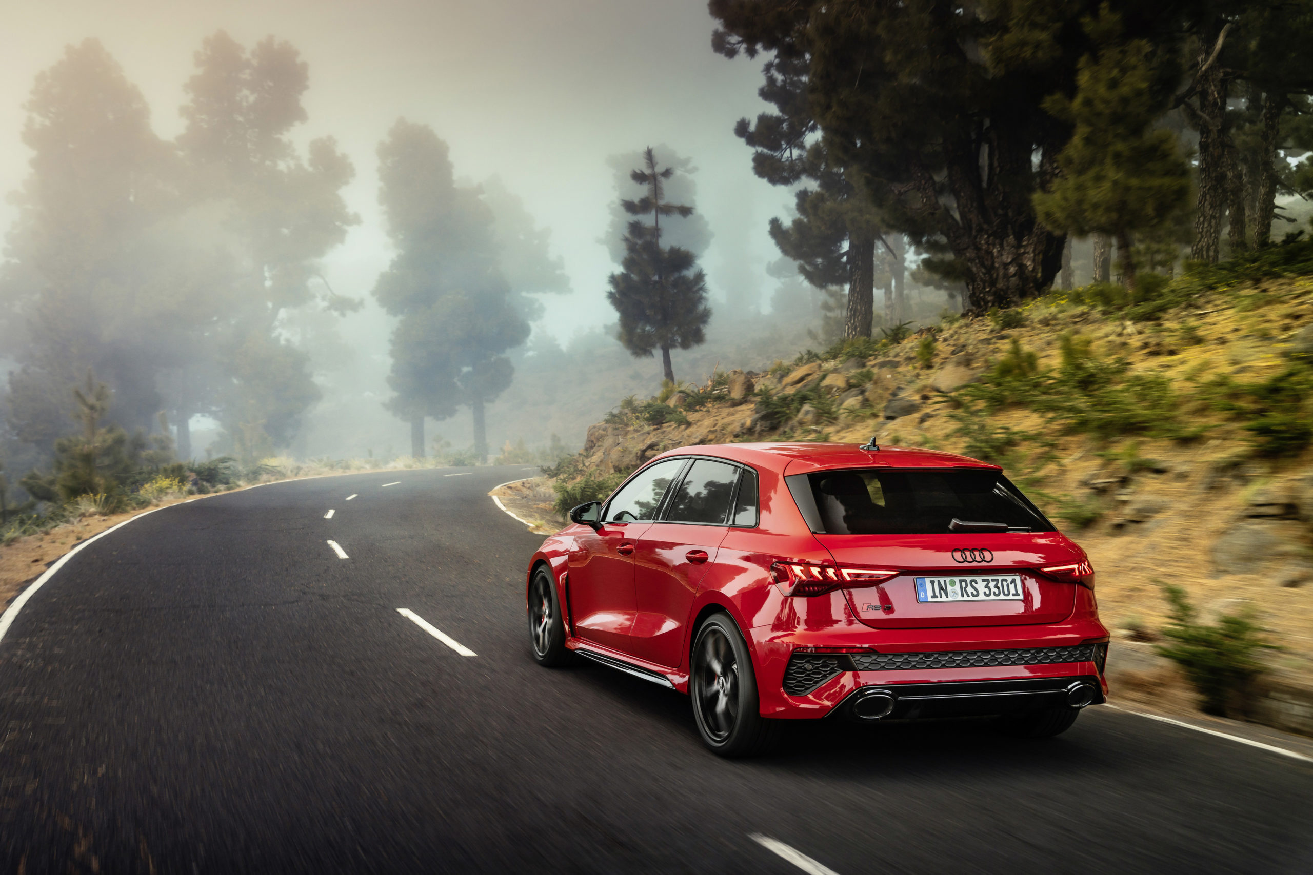 Audi RS3 Sportback: Preis, Motoren, Ausstattungen und Alternativen ...