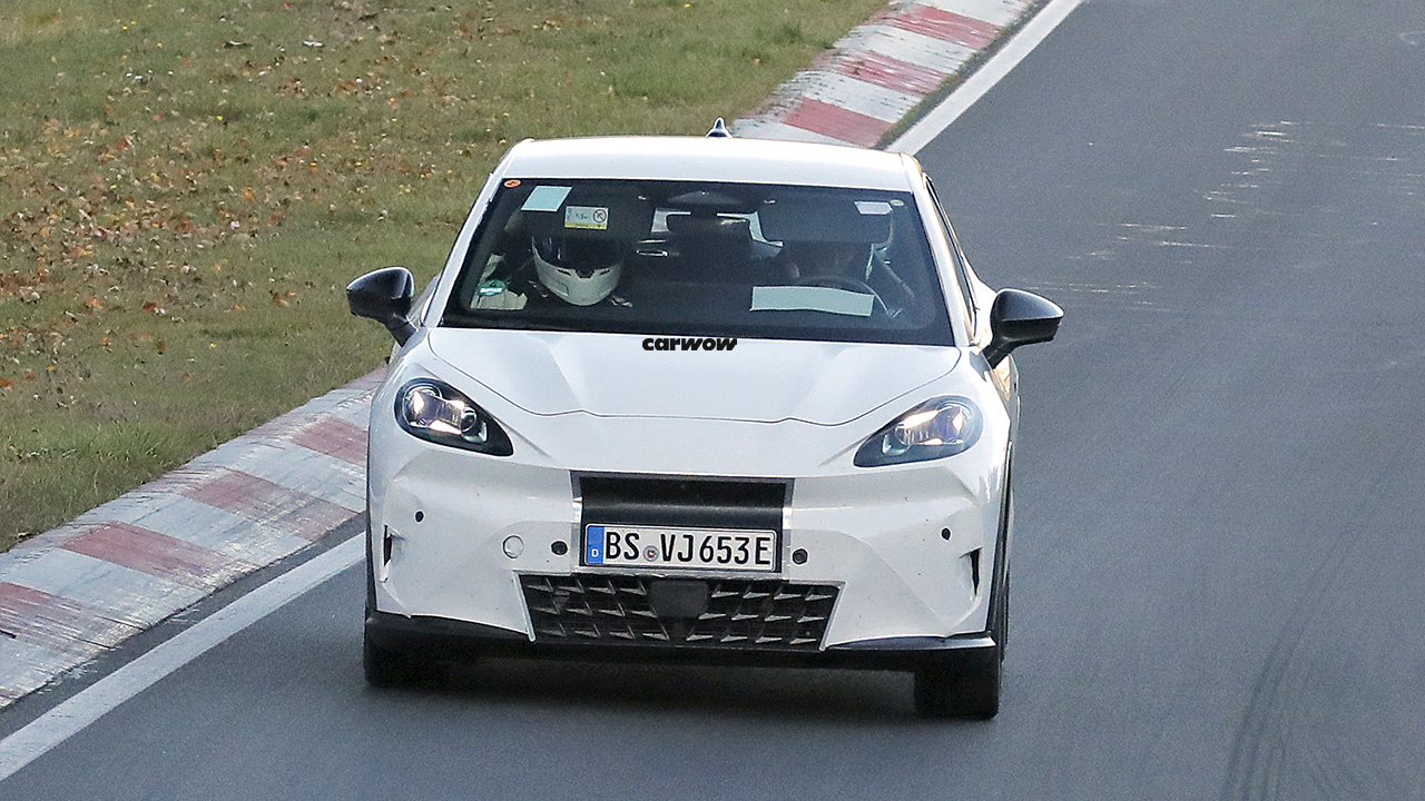 Cupra Raval gesichtet - Neue Winterbilder des elektrischen Kleinwagen ...