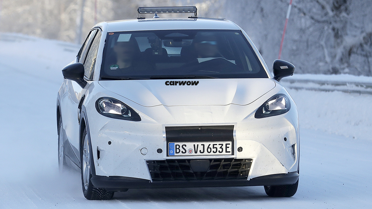 Cupra Raval angeteast für 2026 - Der kleine Stromer startet ab 25.950 ...