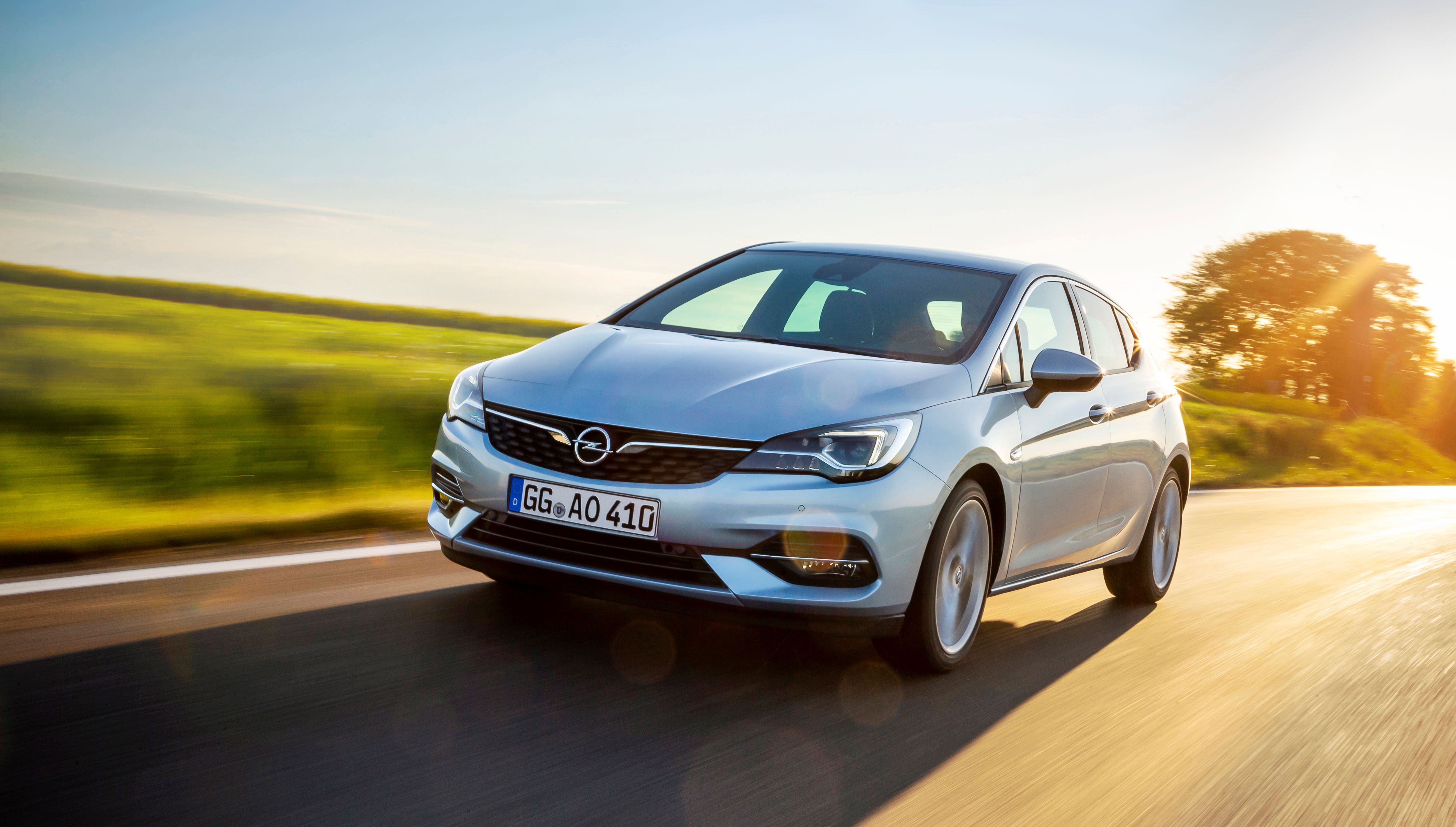 Opel Neuwagen-Modelle - Preise und Konfigurator | Carwow