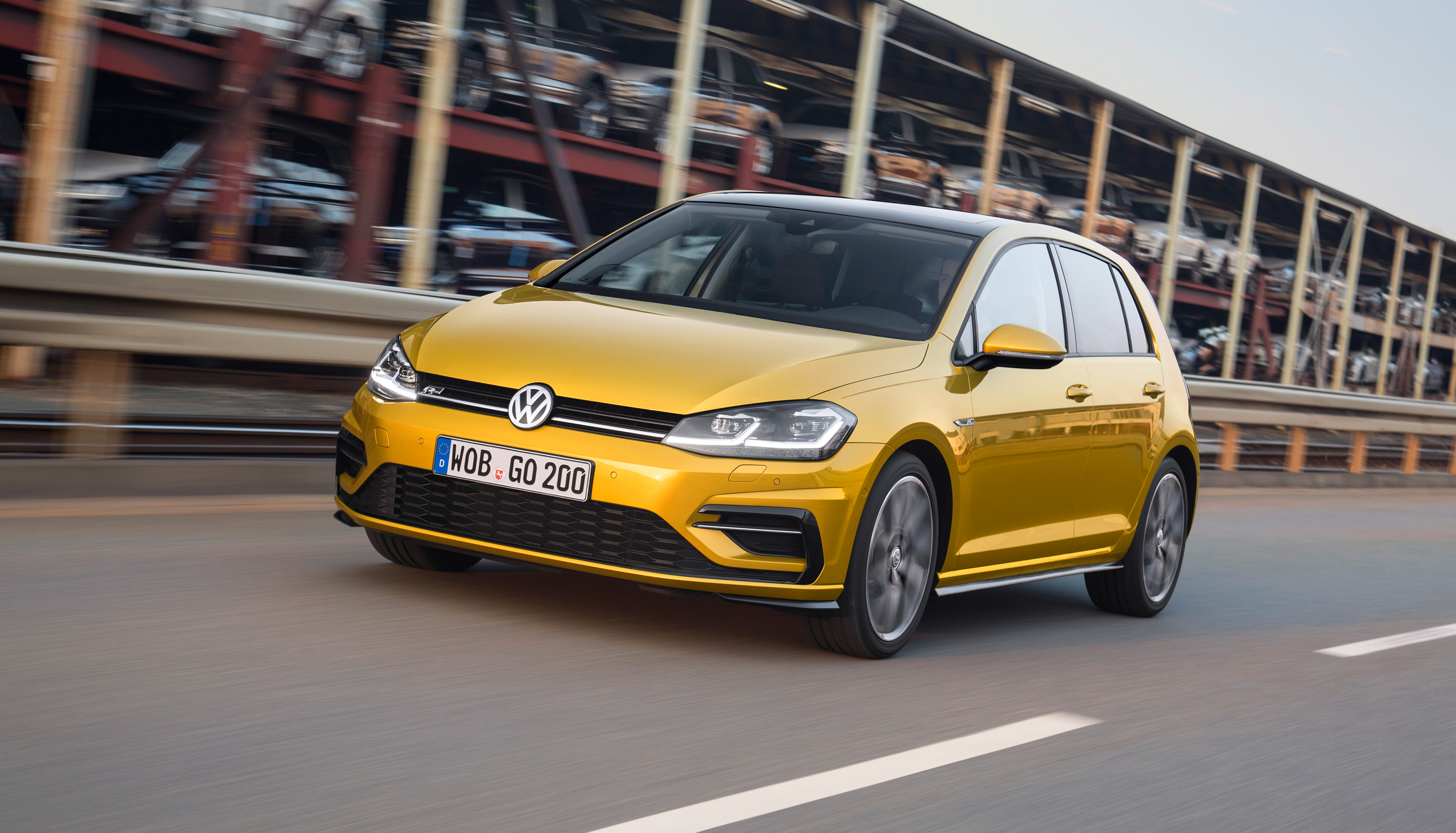 VW Golf 7 Facelift: Preise, Motoren & Verkaufsstart | carwow.de